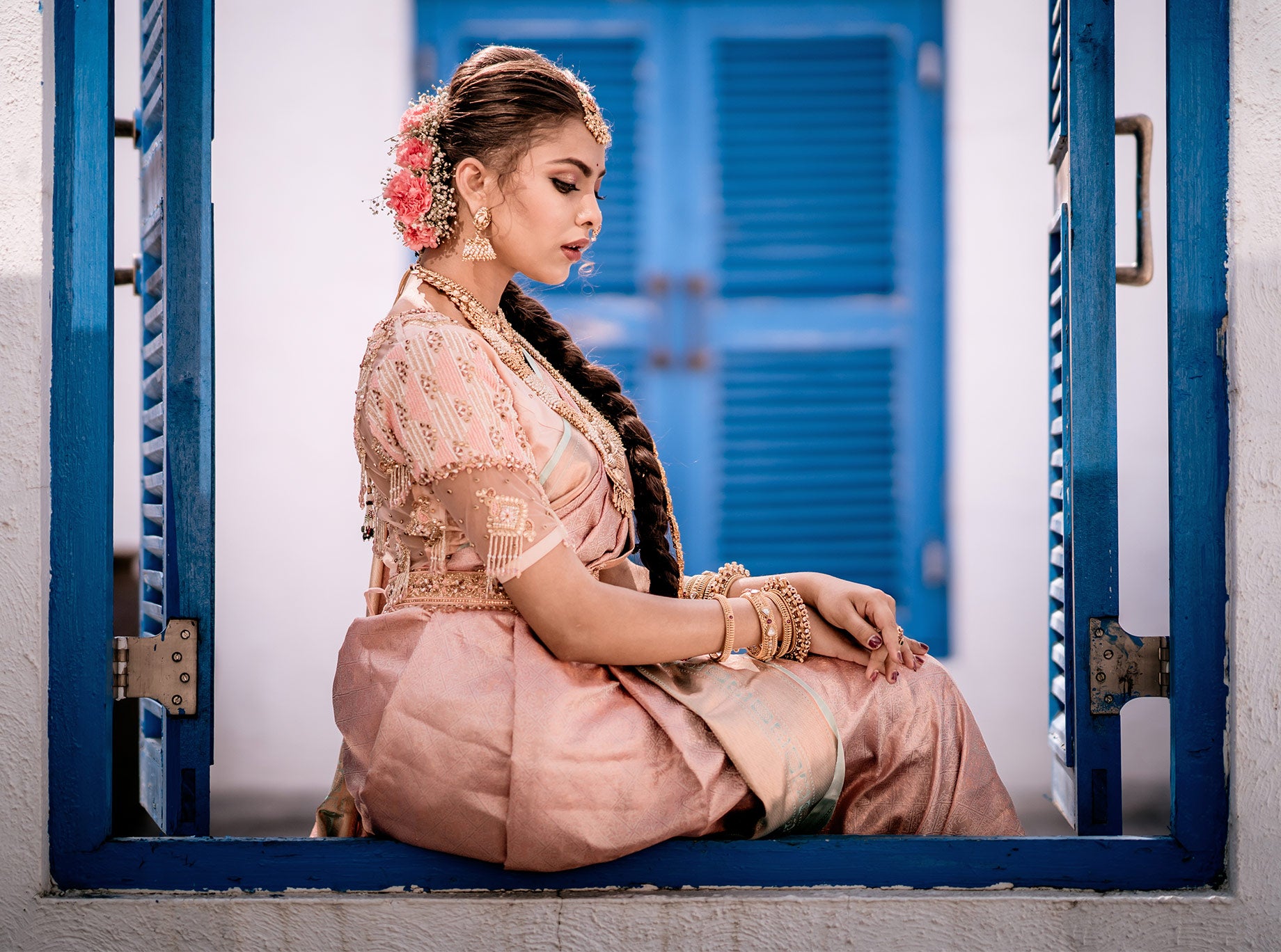 Buy Traditional Indian Ethnic Wear for Women - House of Hind