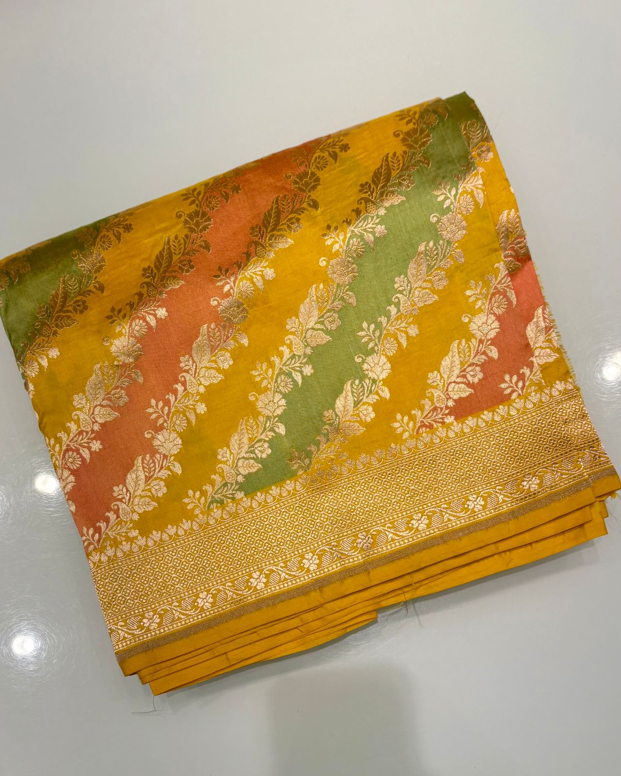 Yellow Leheriya Design Banarasi Katan Pure Silk Saree – House of Hind