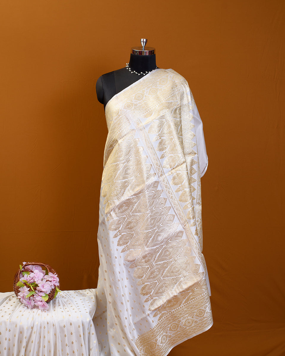 White Banarasi Silk Saree Shalu with Light Golden Zari Work – House of Hind